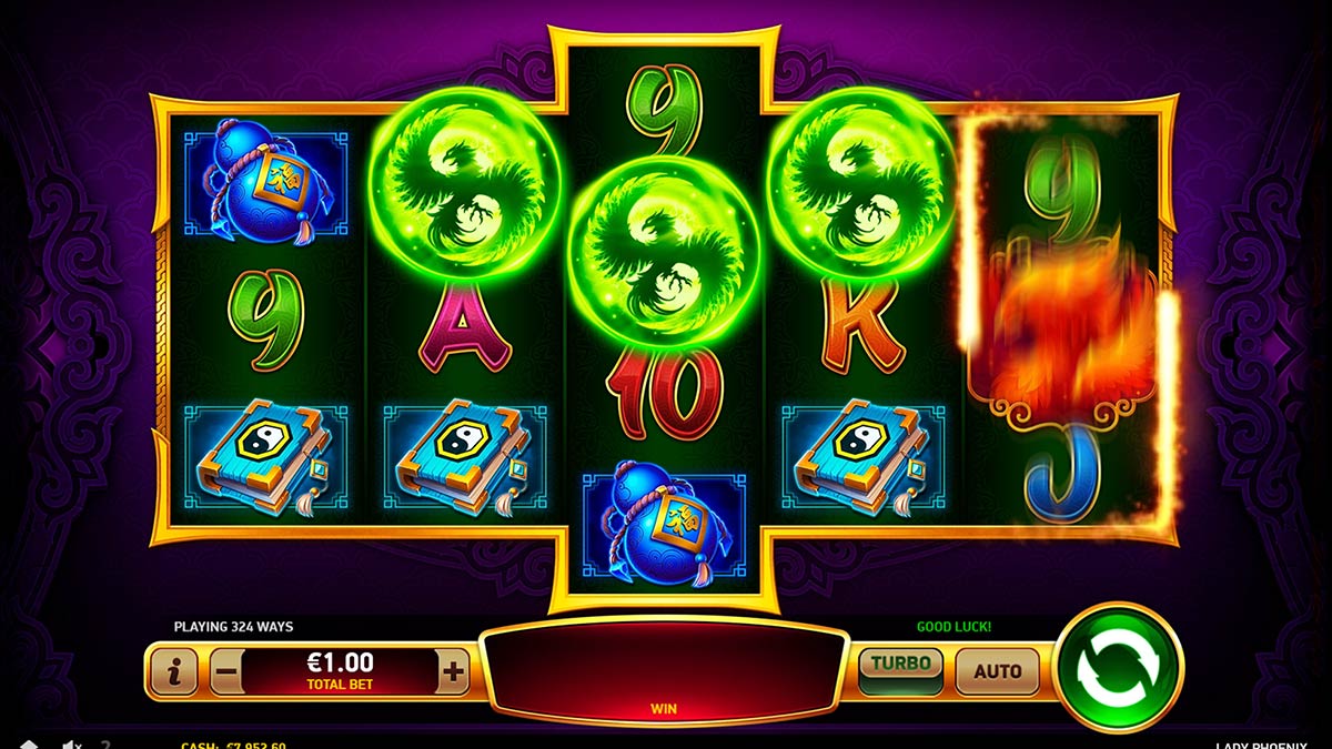 Lady Phoenix - LVBet.com